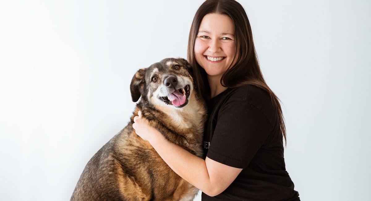 Furever Portraits with Hannah DeVries