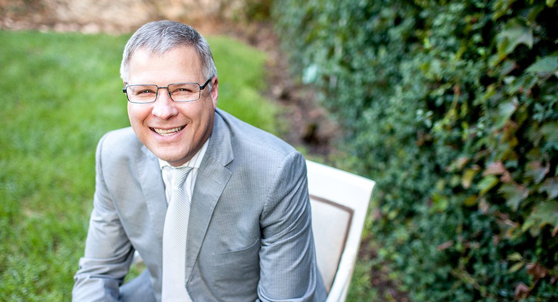 Dr. Matthew A. Kienstra, MD, FACS