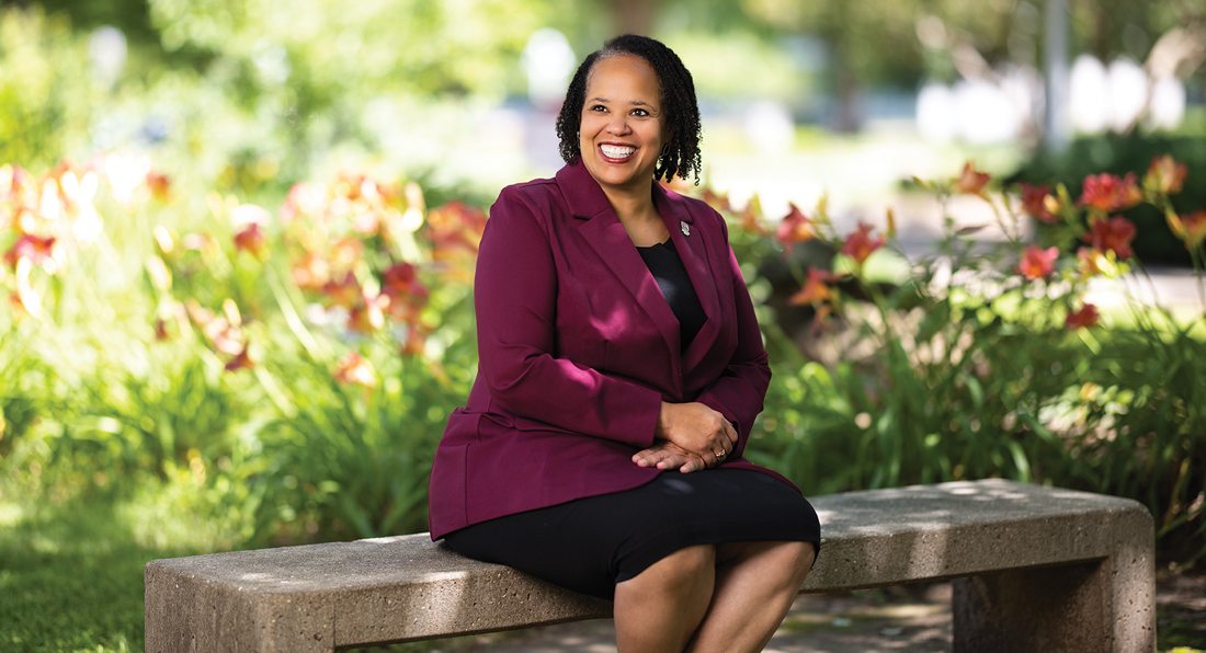 Continuing Connections with Dr. Clarenda Phillips | Biz 417