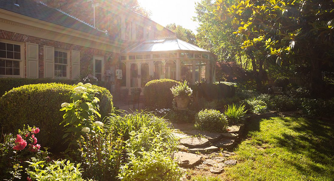 English Backyard Conservatory & Garden