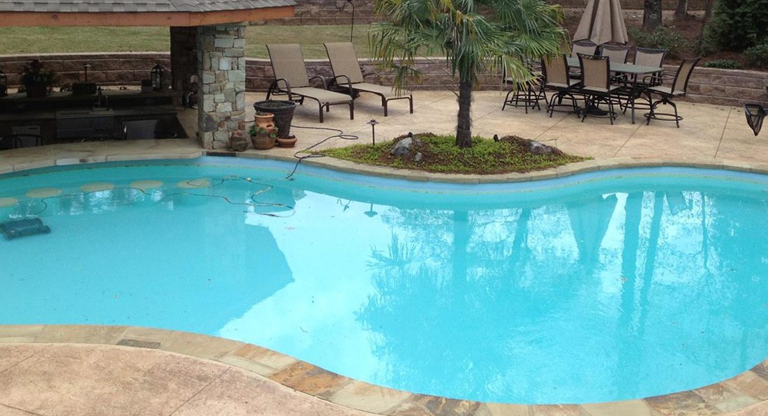 Rooster Pools & Outdoor